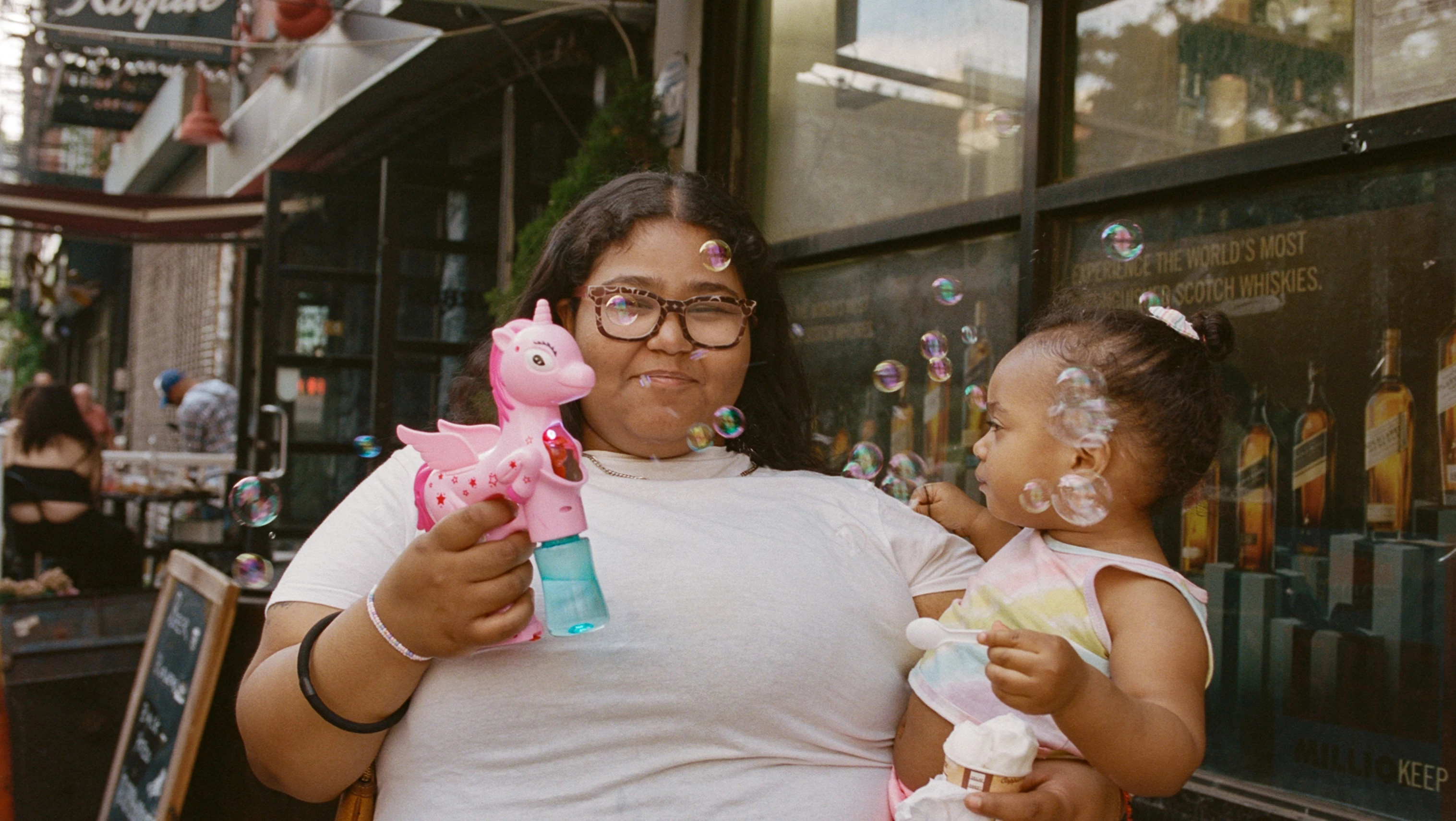 Janette Beckman’s Guide to Documentary Portrait Photography | School of ...