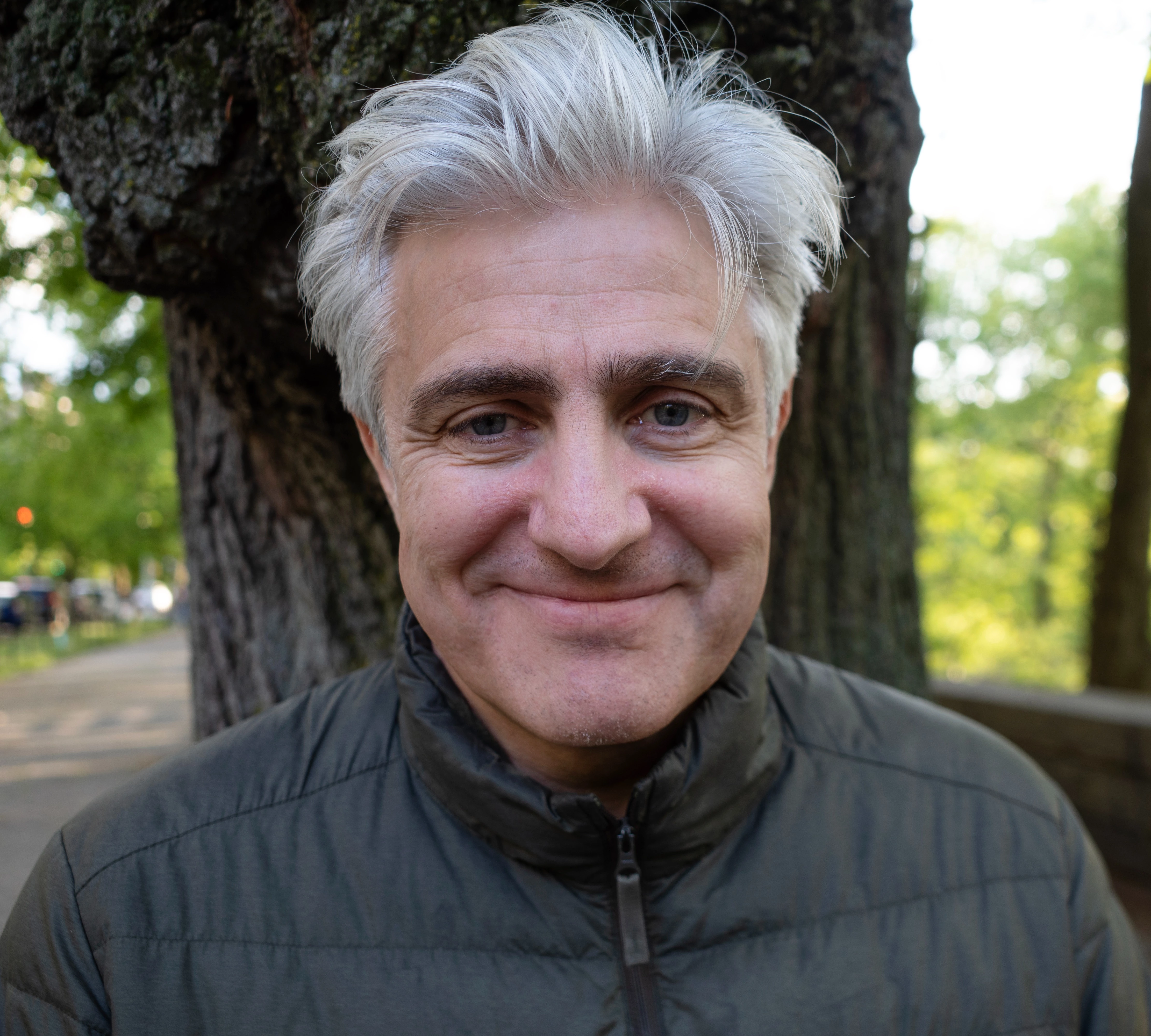 SVA Names Alumnus and Artist Riccardo Vecchio Chair of MFA Illustration ...